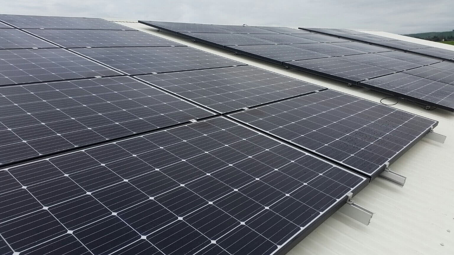 On-Grid Solar Systems - ALORMZAH Foundation
